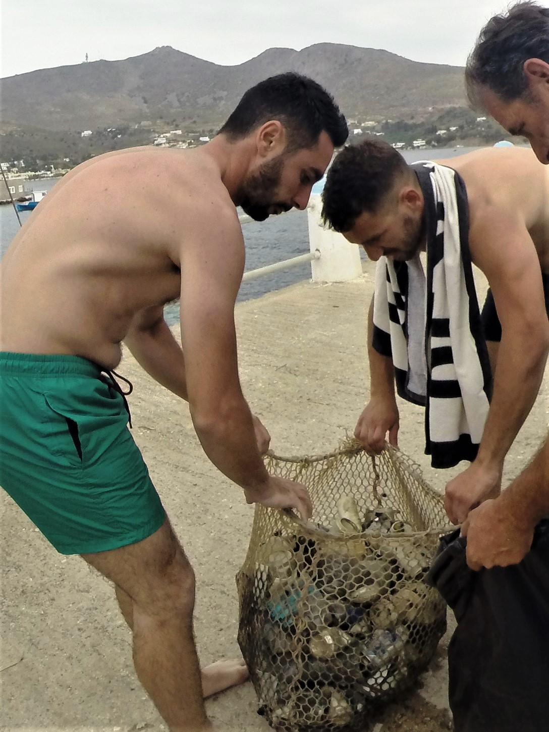 Let’s CLEAN UP Europe – Leros Edition – Hydrovius Diving Center