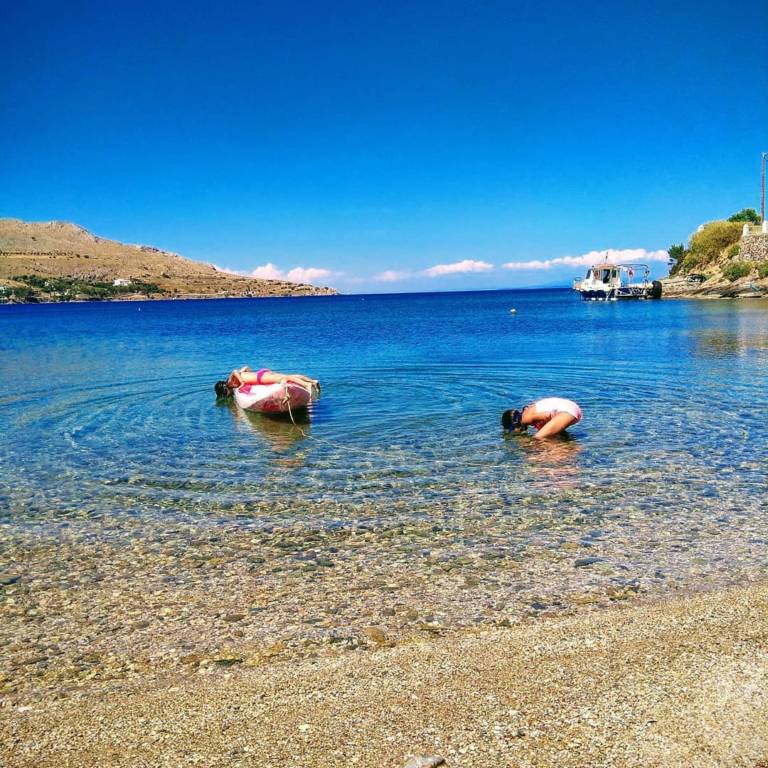 Τα παιδια κατακτουν την θαλασσα – Μαθαινω κολυμπι – Hydrovius Diving Center